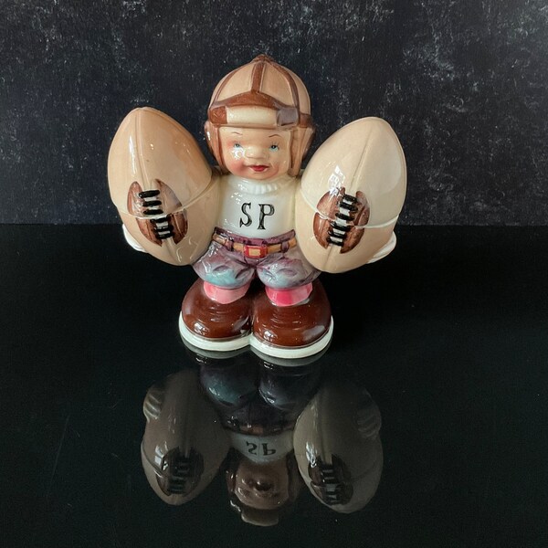 Salt and Pepper Shakers - Etsy