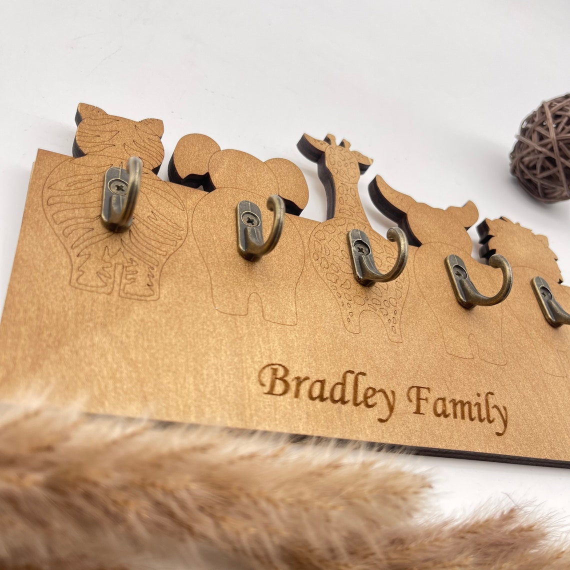 Akuna Matata Animal Tails Wooden Key Holder Africa Family Key - Etsy