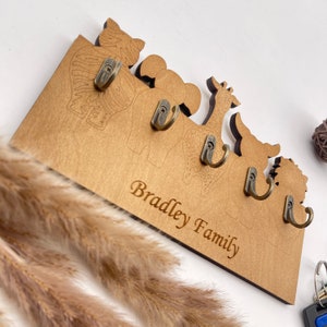 Akuna Matata Animal Tails Wooden Key Holder, Africa Family Key Holder ...