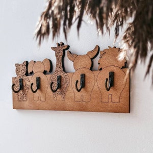 Akuna Matata Animal Tails Wooden Key Holder, Africa Family Key Holder ...