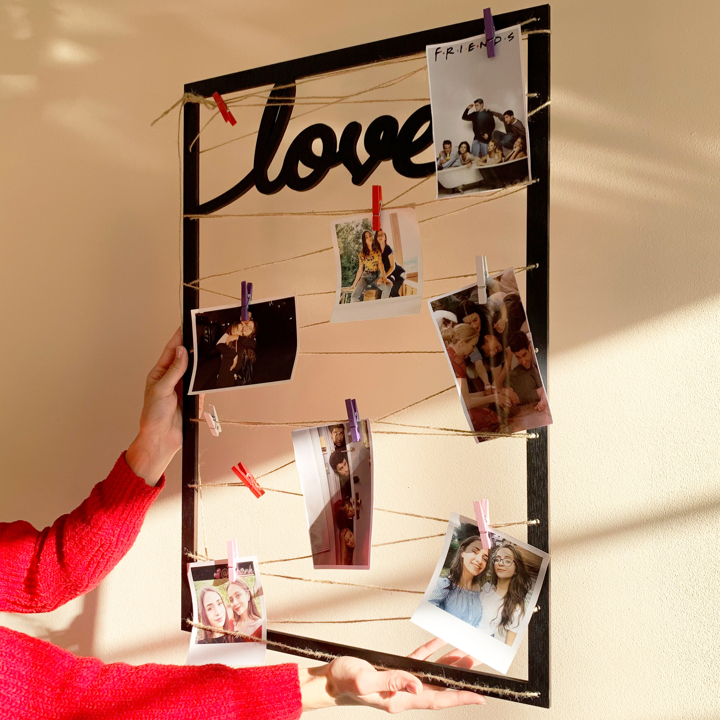 Clothesline Picture Frame