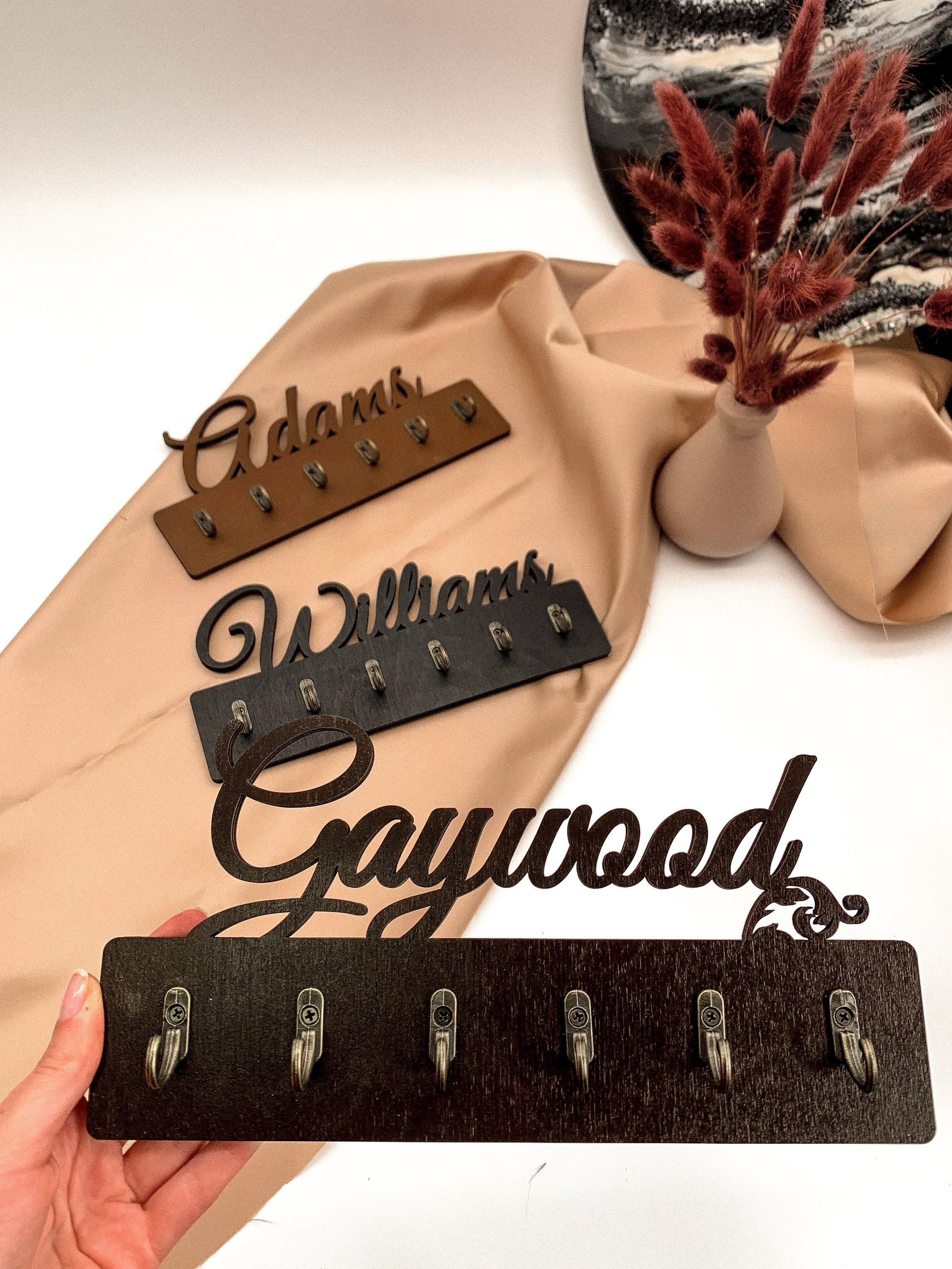 Personalized Key Holder, Custom Family Key Holder for Wall, Name Key ...