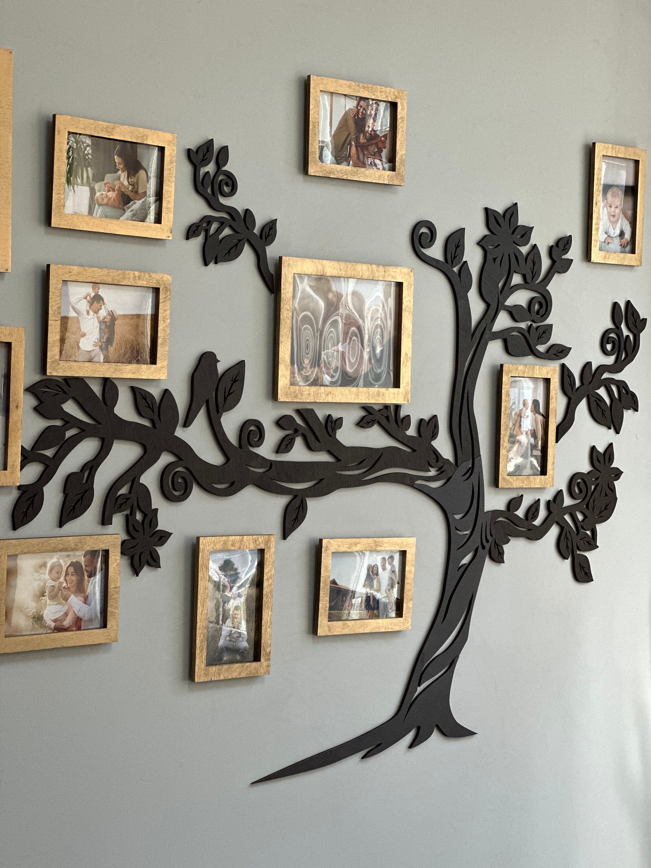 Family Tree Wooden Wall Art, Wall Decor, Include 14 Frame, Extra Large ...
