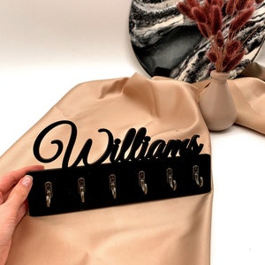 Personalized Key Holder, Custom Family Key Holder for Wall, Name Key ...