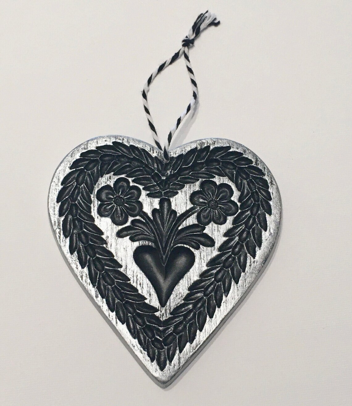 Floral Woodcut Heart - Black - Etsy