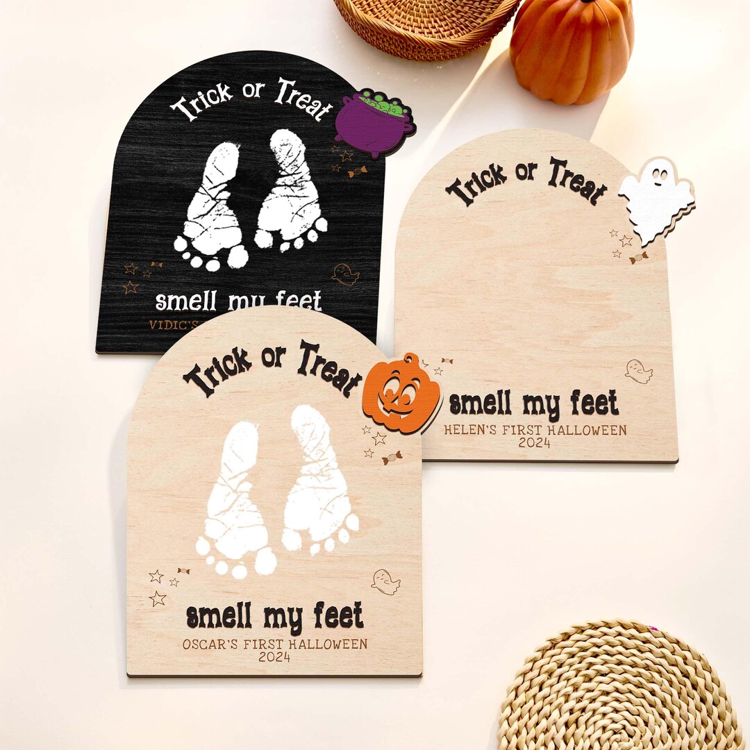 Custom DIY Halloween Footprint Sign, Personalized Halloween DIY Crafts ...