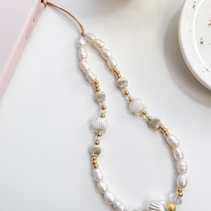Glam Clam Golden Beach Themed Cell Phone Charm | Freshwater Pearls ...