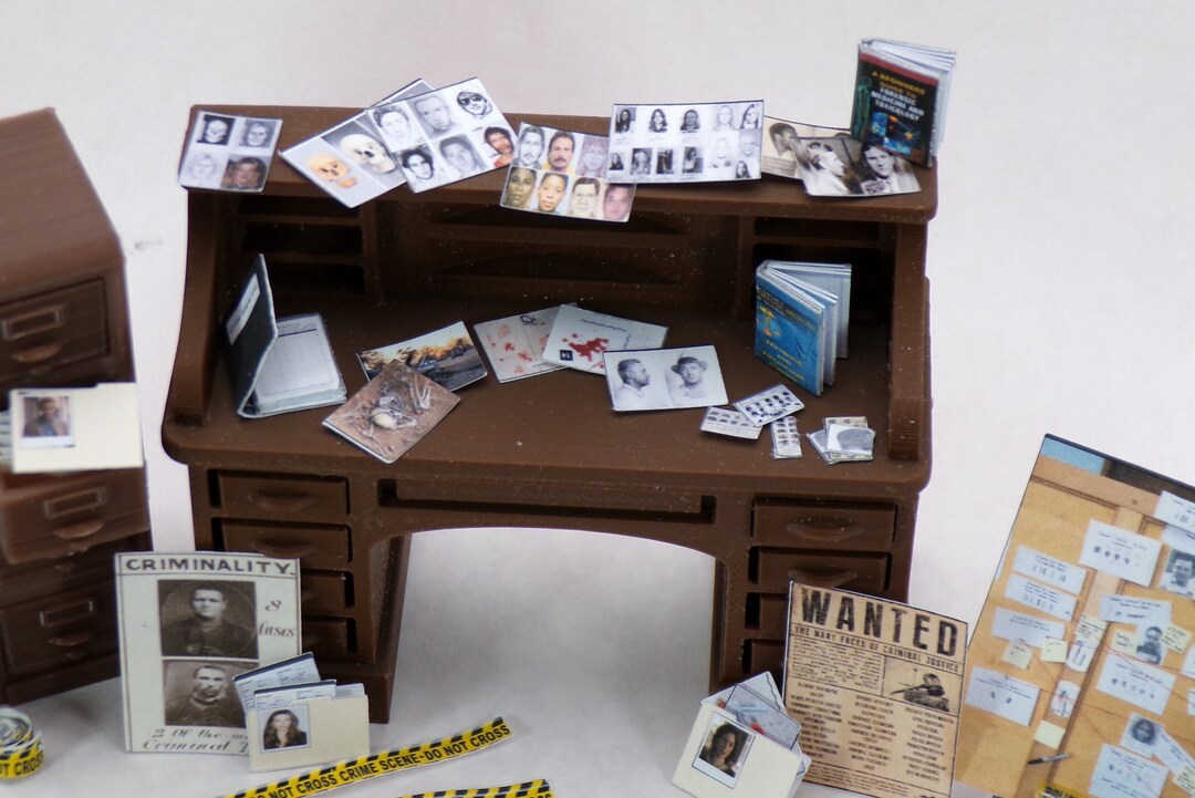 1:24 Scale Crime Scene Ephemera - Evidence, Photographs, Documents ...