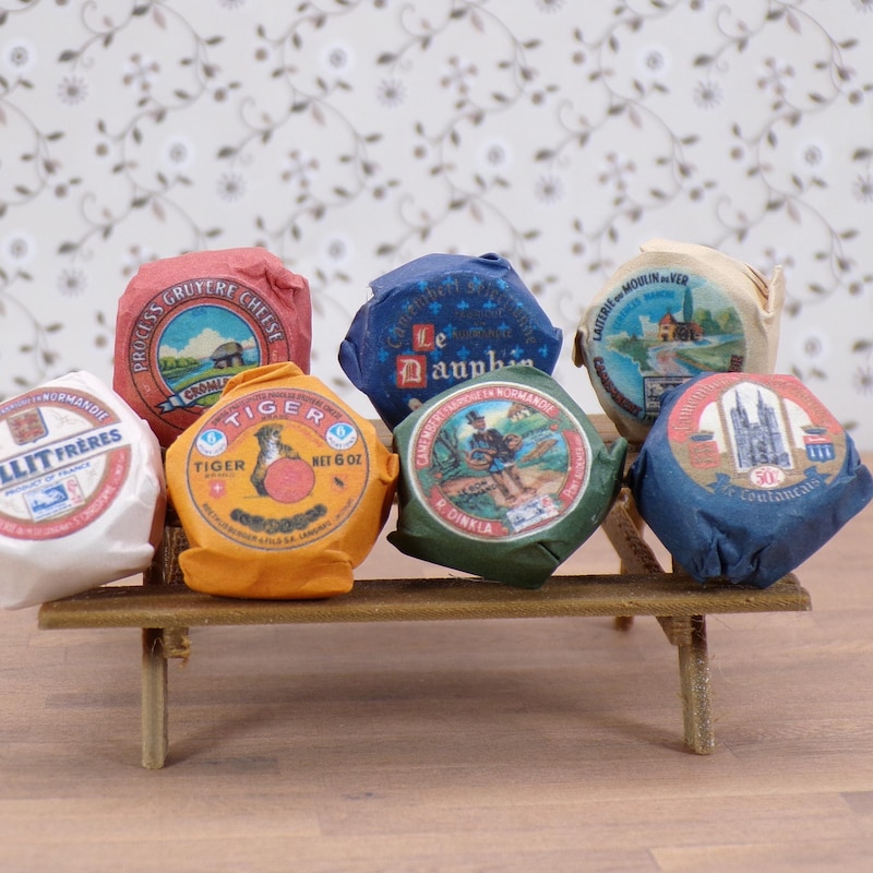 Fake faux cheese wheel - Etsy Nederland
