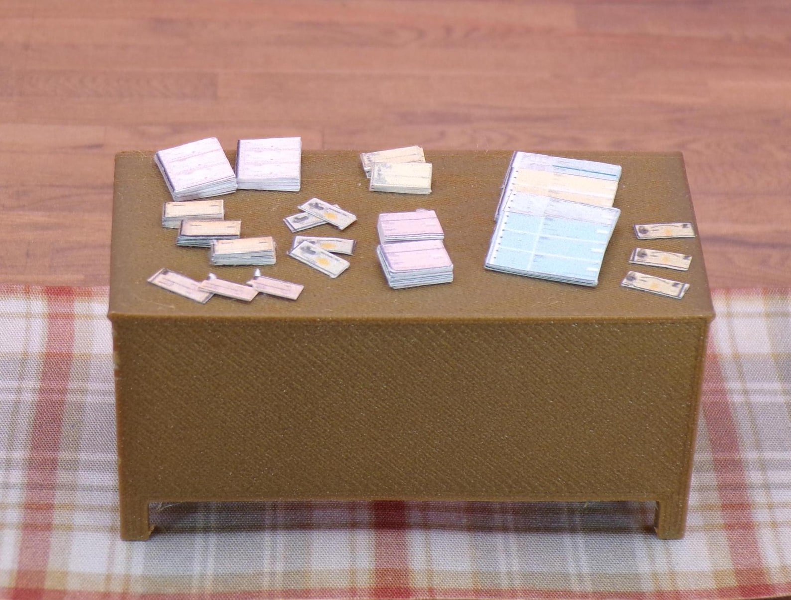 1:24 Scale 70+ Office Documents - Checks / Desk and Office Clutter ...