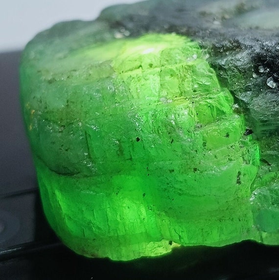 Big Emerald Rough Stone / Natural Zambian Emerald Rough Stone - Etsy