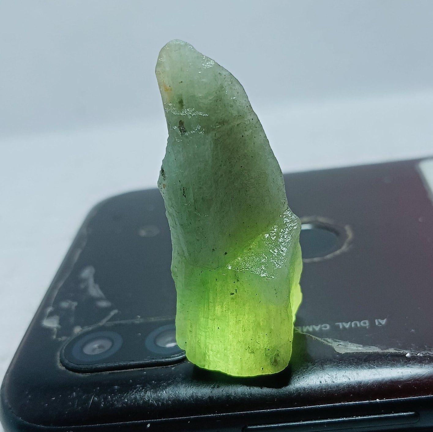 Big Emerald Rough Stone / Natural Colambian Emerald Rough Stone, Raw ...