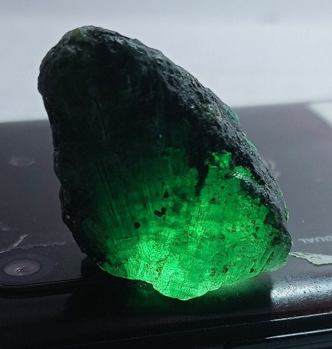 Big Emerald Rough Stone / Natural Zambian Emerald Rough Stone - Etsy