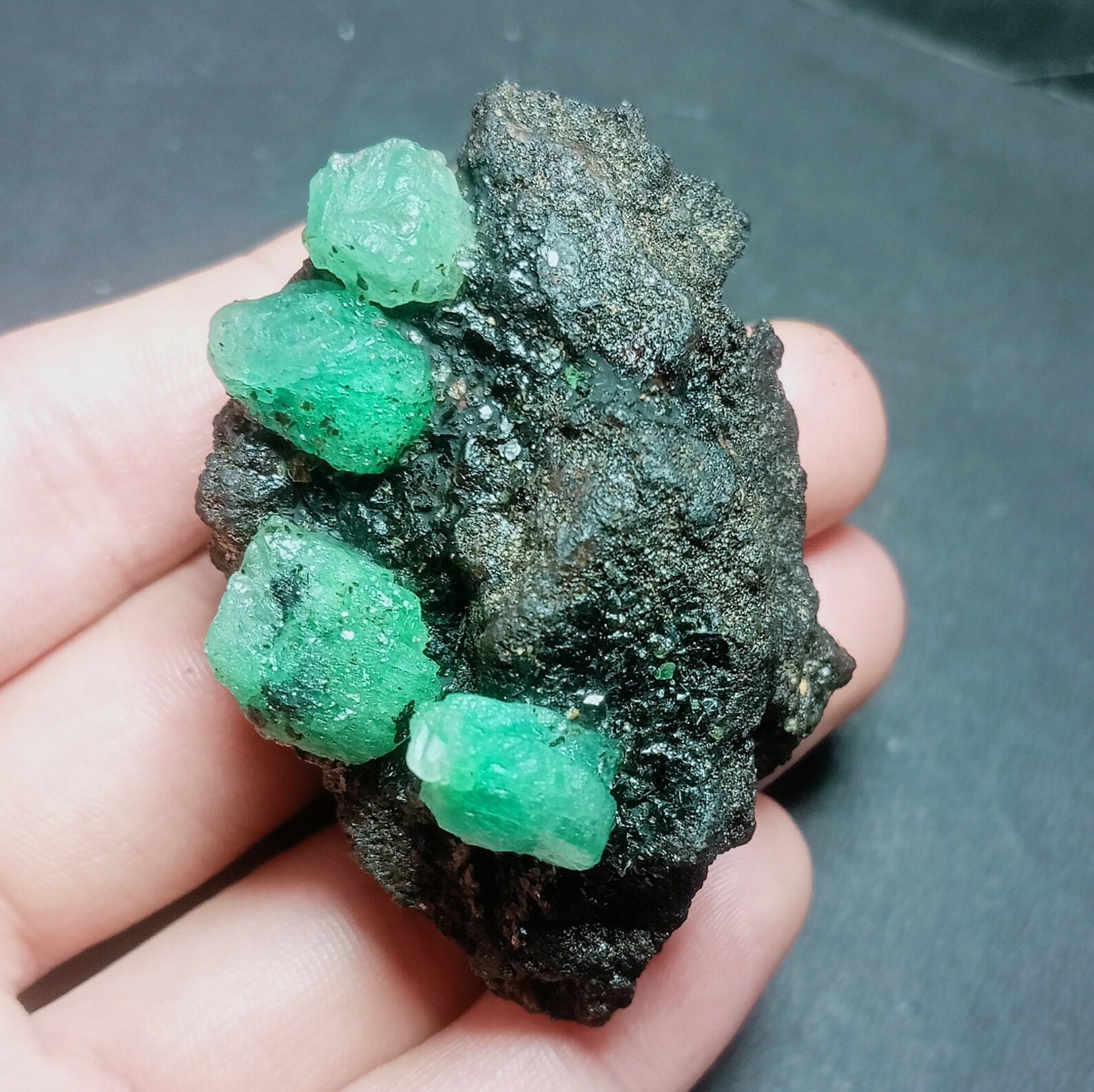 Biggest Emerald Rough Stone / Natural Zambian Emerald Rough Stone, Raw ...