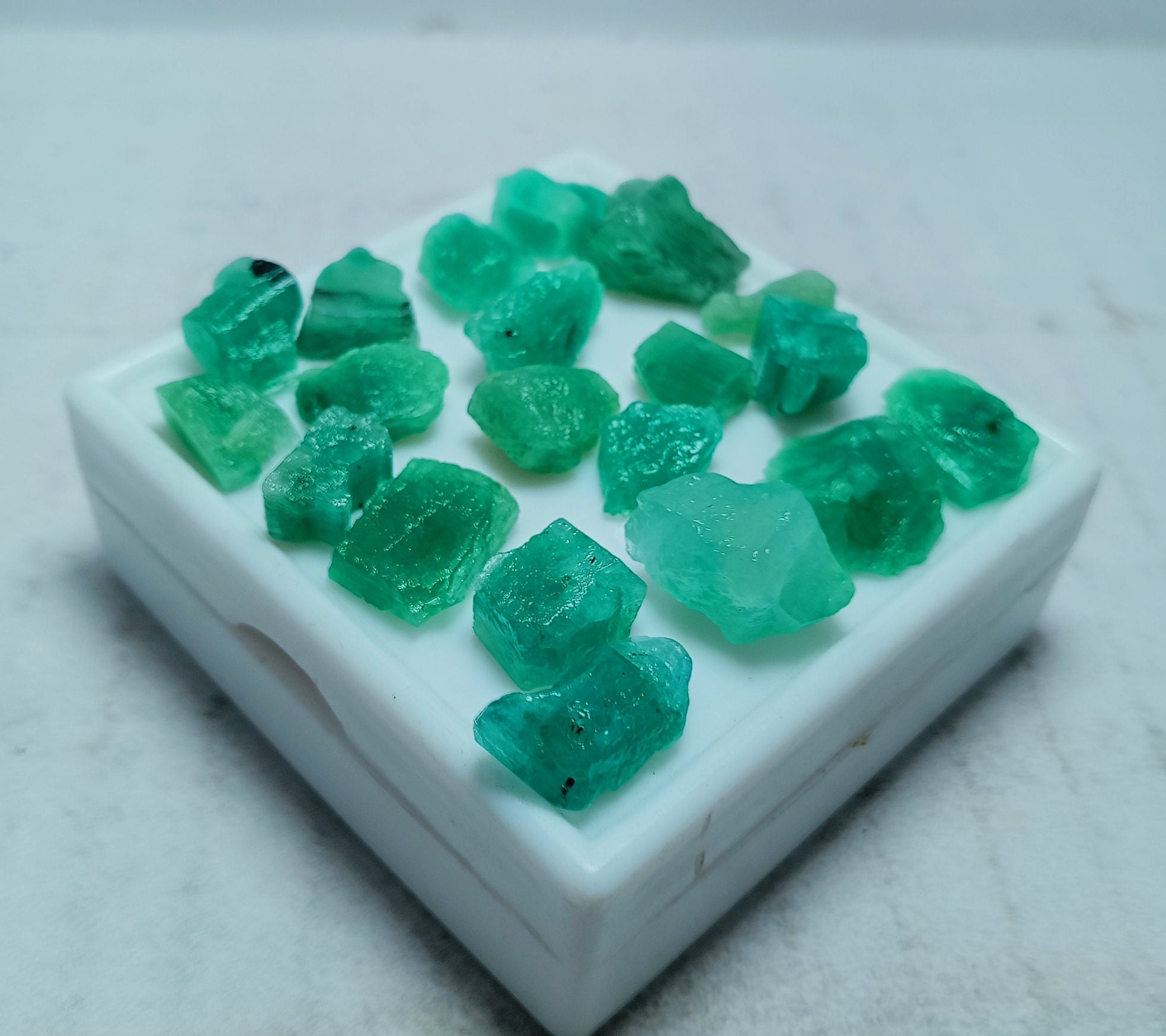 Emerald Raw Stone Lot, Natural Emerald Rough 10-16mm Good Quality Rough ...