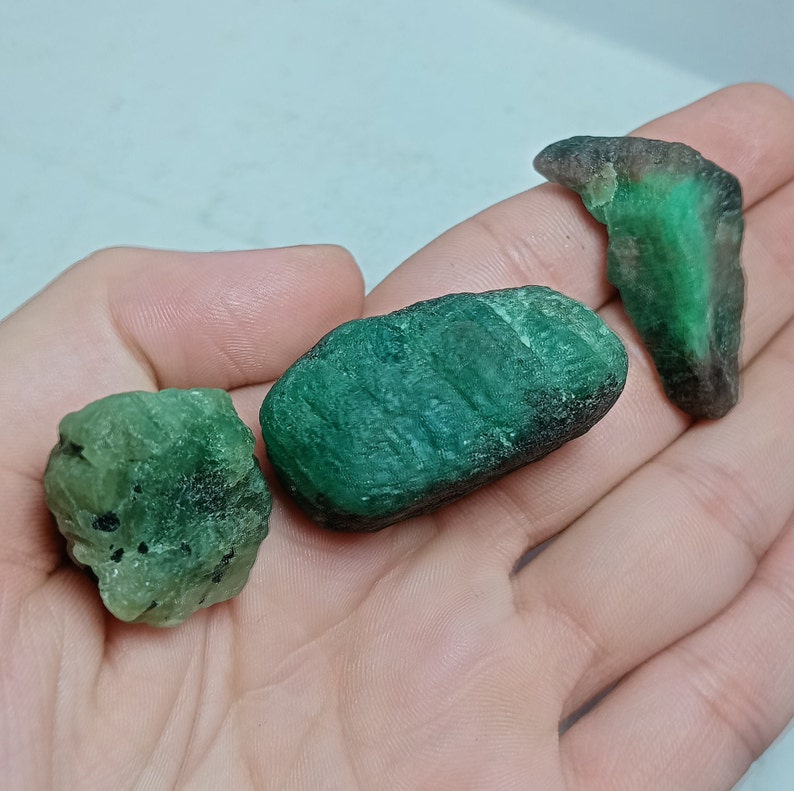 Big Emerald Rough Stone / Natural Zambian Emerald Rough Stone - Etsy
