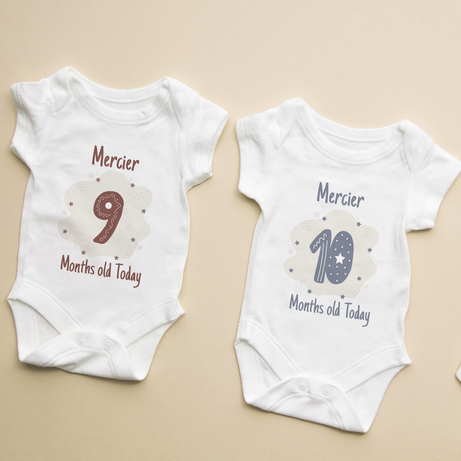 Personalised Monthly Milestone Baby Bodysuit / Babygrow – Custom Name ...