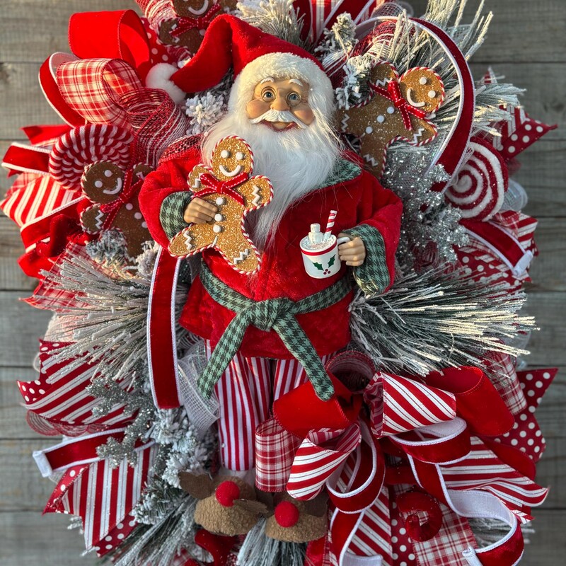 Santa Wreath - Etsy