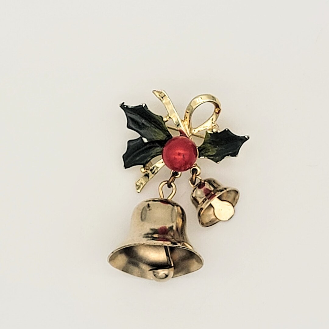 Holiday Vintage Mistletoe and Bell Brooch - Etsy
