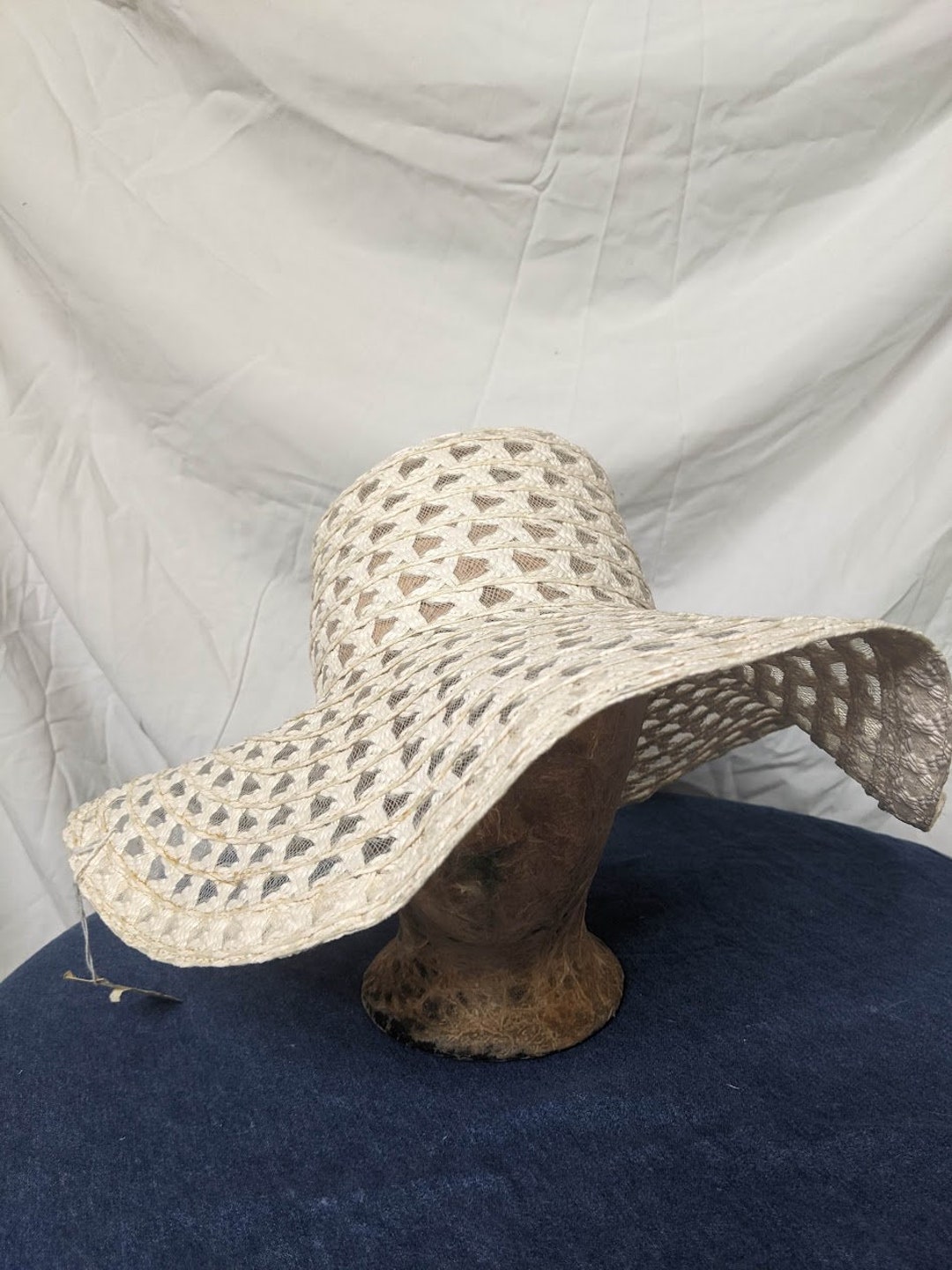 1960s Vintage Big Floppy White Straw Hat NWT - Etsy