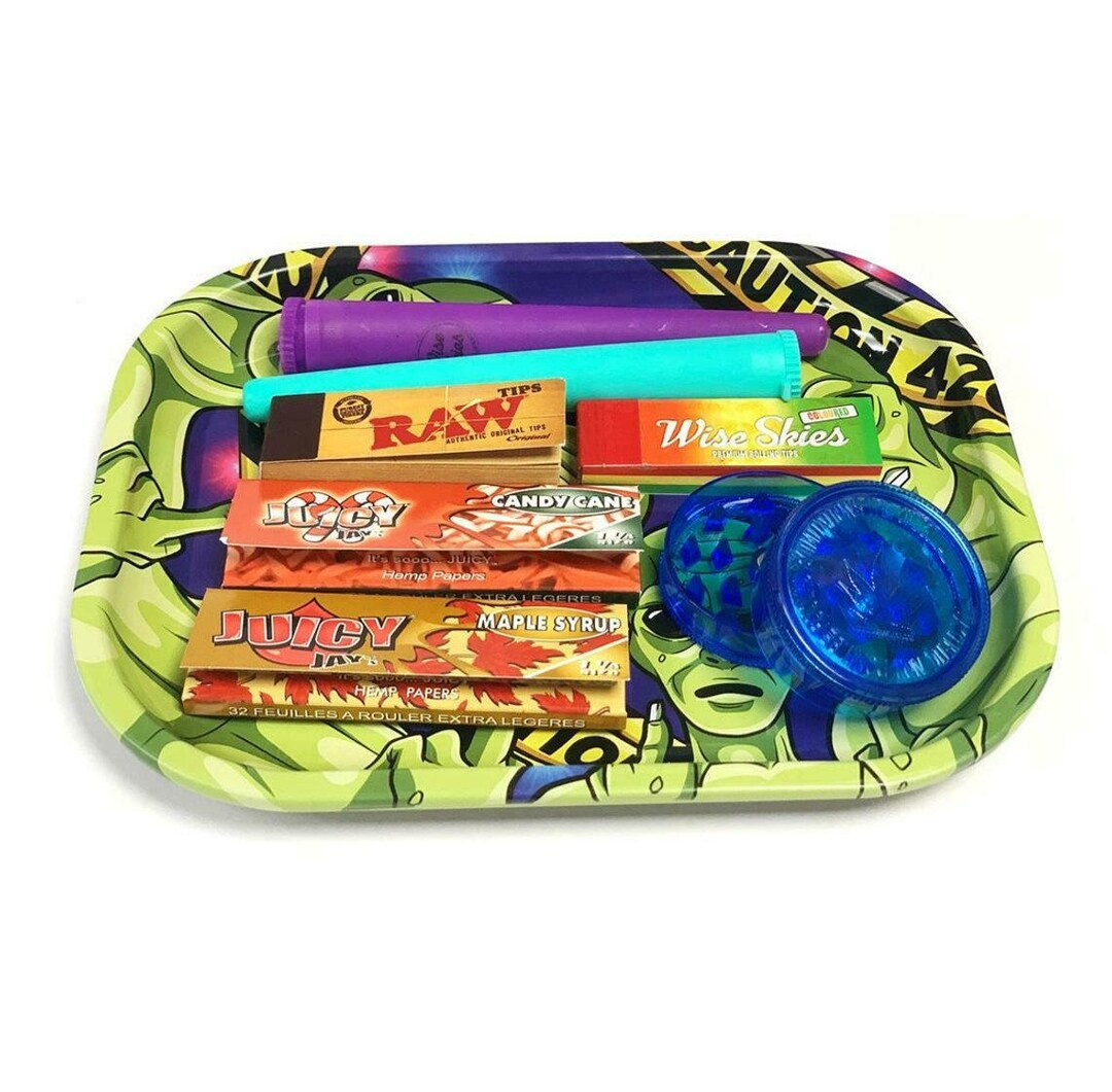 Alien Rolling Tray Set | Juicy Jay Rolling Papers, Doob Tubes, Raw ...