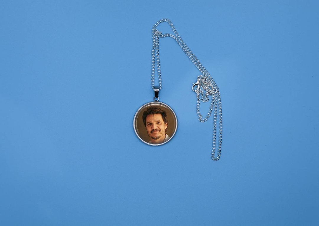 Pedro Pascal Necklace, Pedro Pascal Earrings, TLOU Jewellery, the Last ...