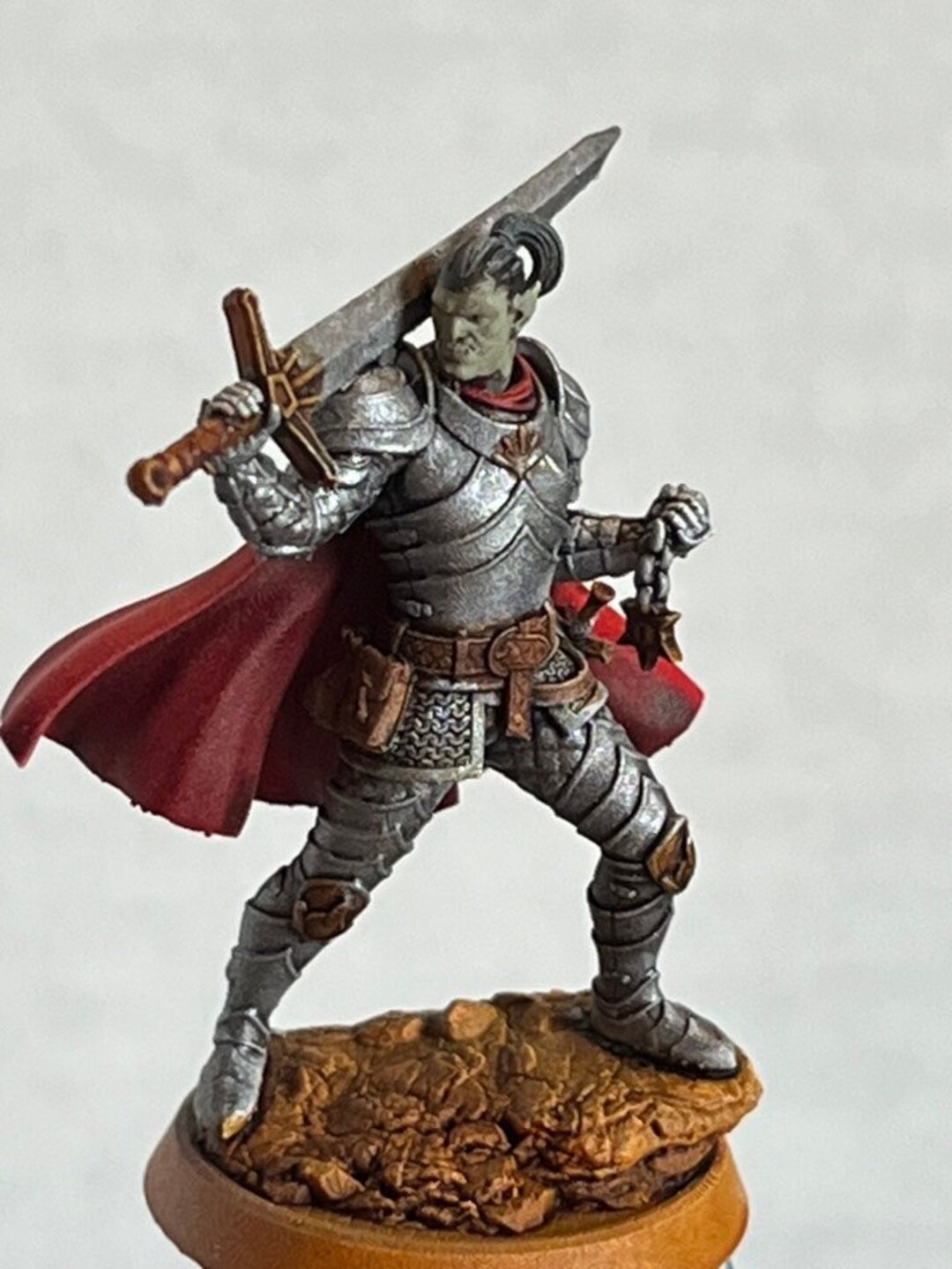 Pro Painted Half-orc Knight/paladin Greatsword NPC DND Resin - Etsy