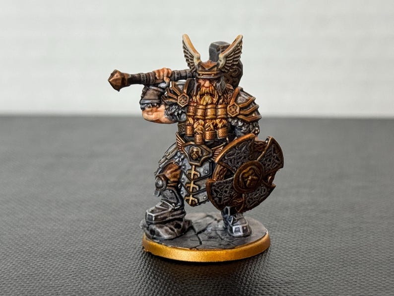 Dwarf Commander | Resin | Painted or Unpainted | 32mm | Dnd Miniatures ...