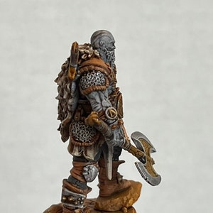 Goliath Male Barbarian / Fighter Great Axe DND, Resin 28mm Scale ...