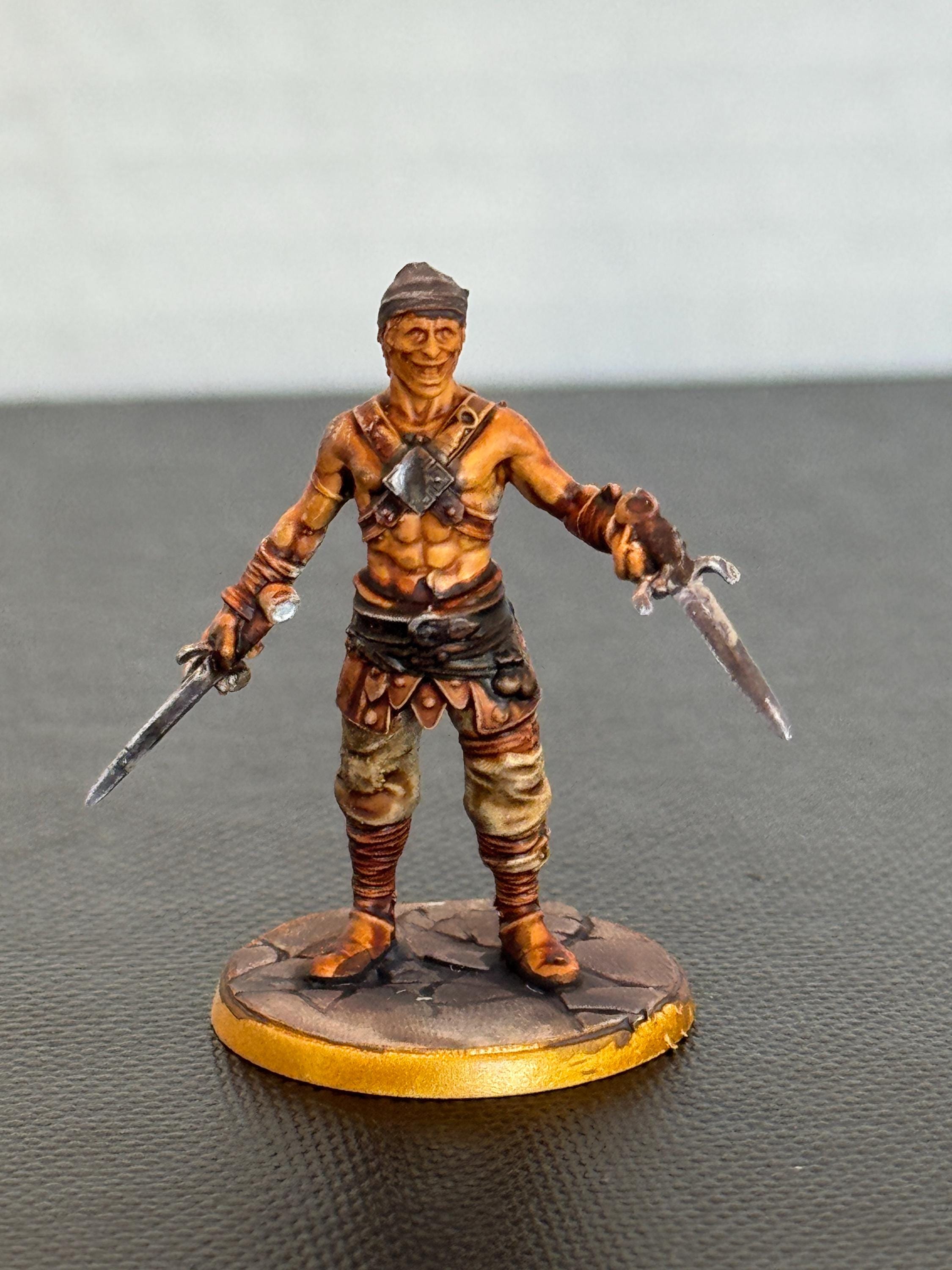 Bandit | Resin | Painted or Unpainted | 32mm - Etsy