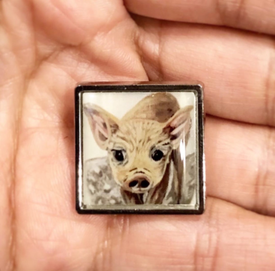Pig Art Pin. Mini Print Pig Painting,metal Pig Pin,wearable,badges,pig ...