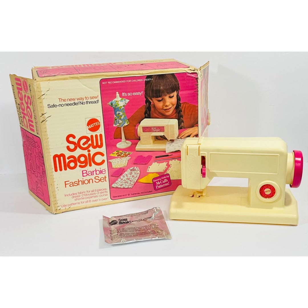Vintage 1972 Mattel Sew Magic Barbie Fashion Sewing Machine With ...