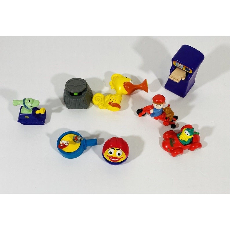 Hardees Kids Meal Toys Lot of 8 American Burger Chain Fast Food 1990s ...