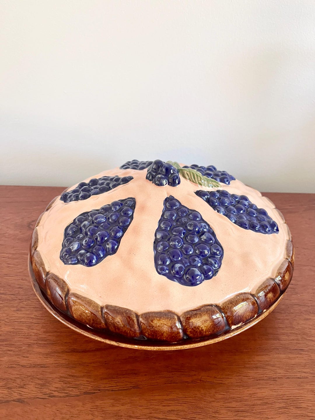 V I N T a G E / 1960s Ceramic Blueberry Pie Box/plate/dish Midcentury ...