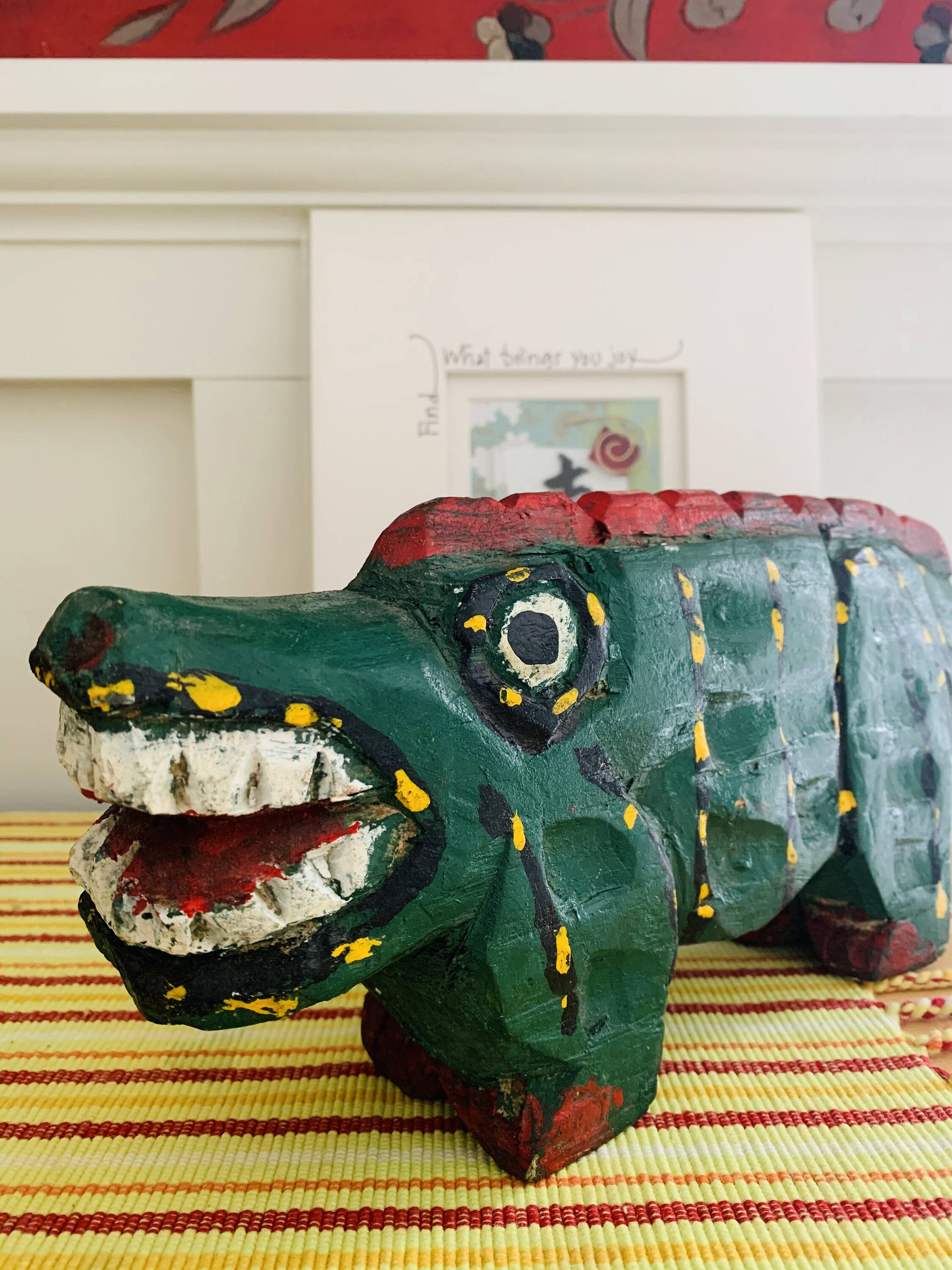 Chomping Crocodile Wooden Statue / Guatemalan / Vintage / Mayan Art ...