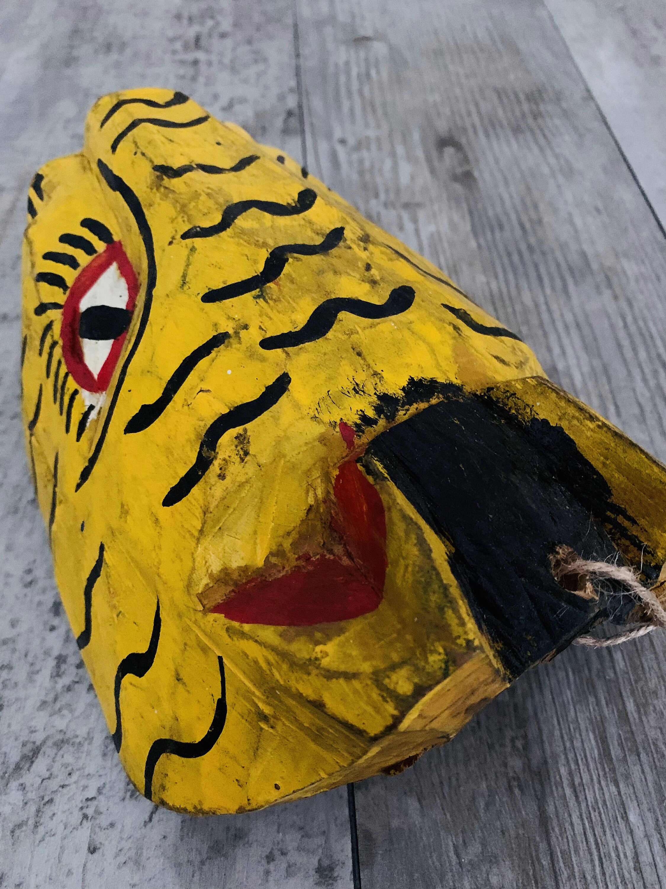 Smiling Kitty Wooden Mask / Guatemalan / Vintage / Mayan Art / Hand ...