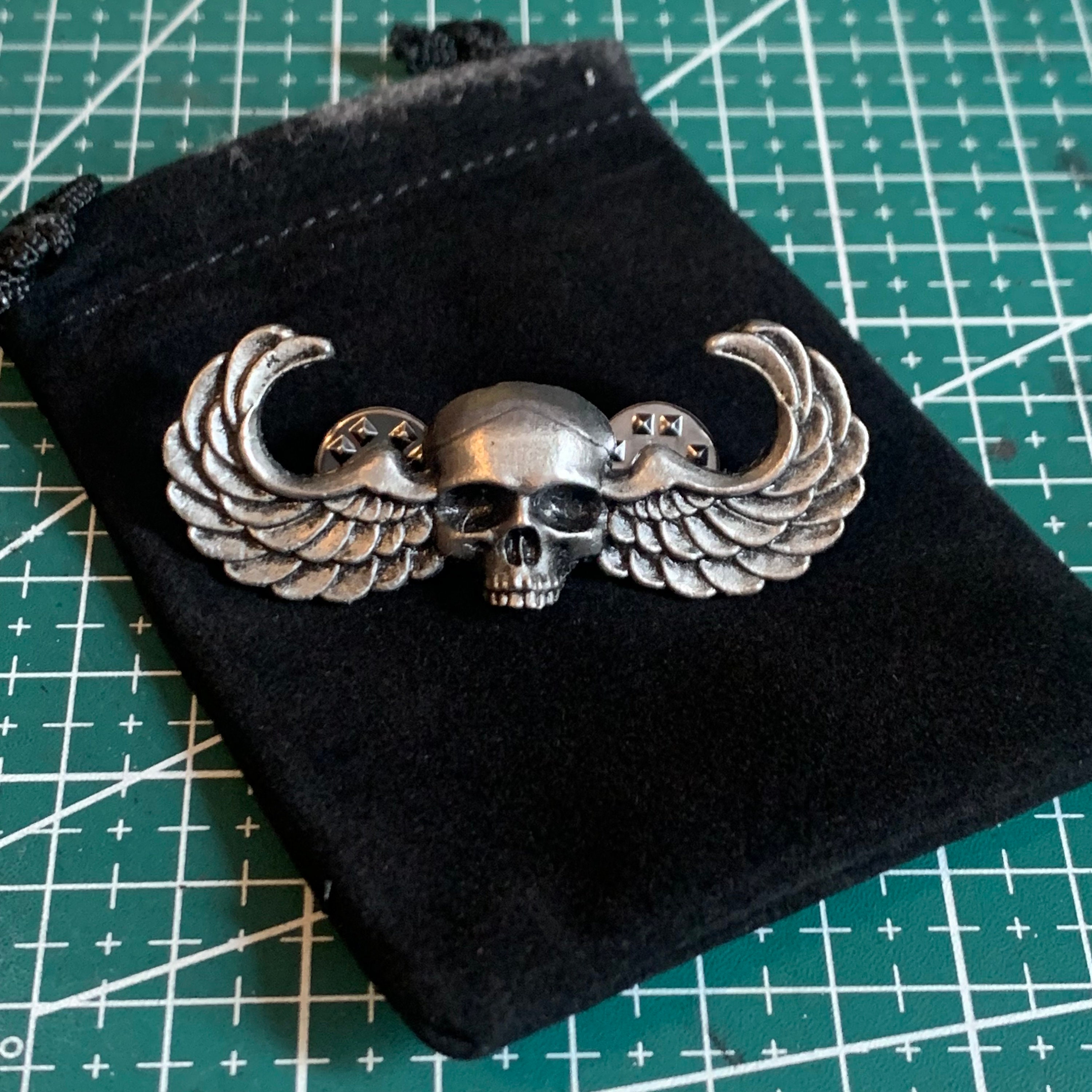 Winged Skull Pewter Pin: Airborne Death's Head Badge - Etsy