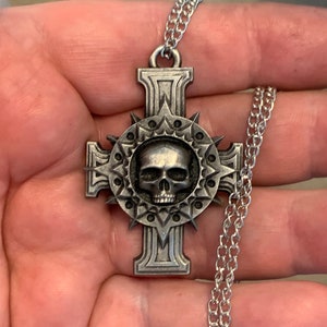 Inquisition Rosette Cross Pendent - Etsy