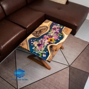 Premium Epoxy Flower Table, Timeless Beauty, Exquisite Design ...