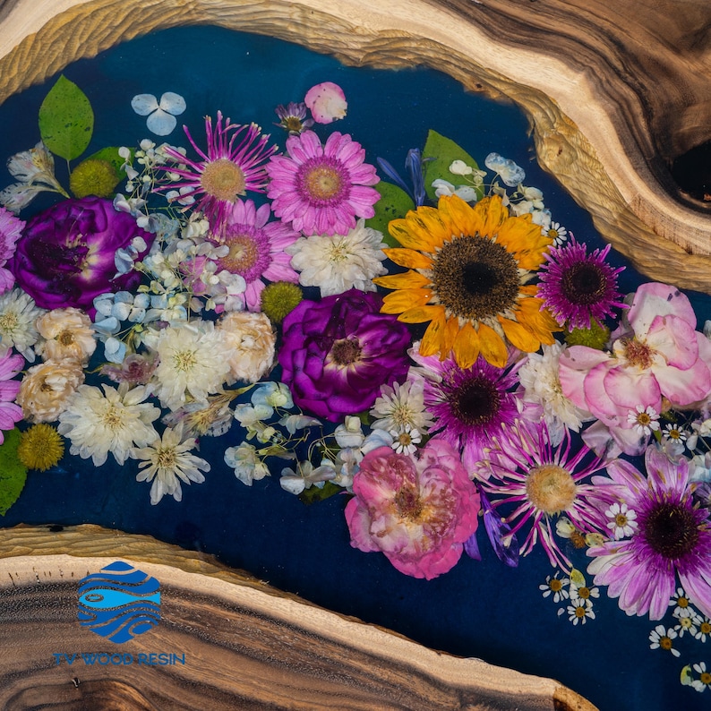 Premium Epoxy Flower Table, Timeless Beauty, Exquisite Design ...