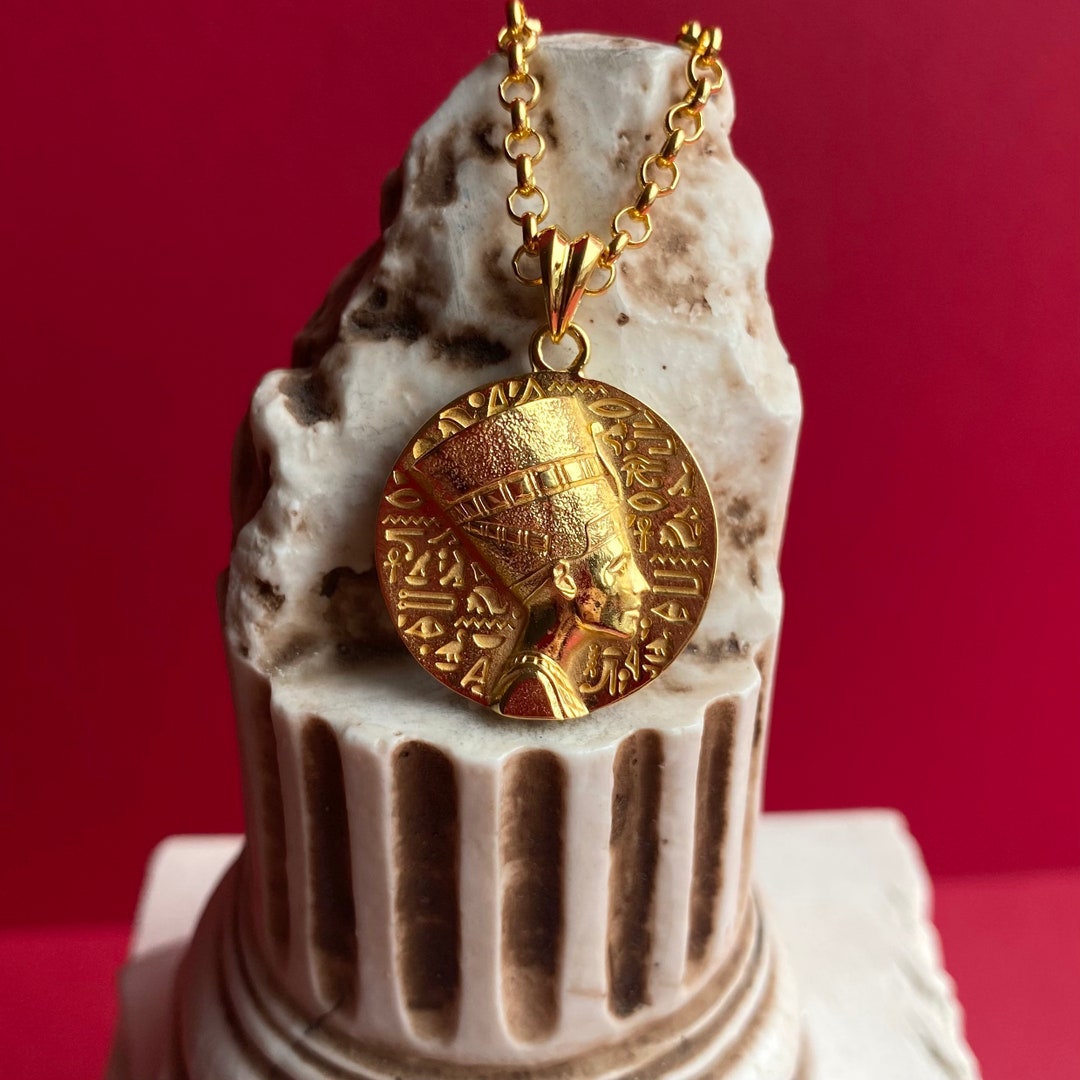 Gold Nefertiti Necklace, 18k Solid Gold Egyptian Goddess Pendant With ...