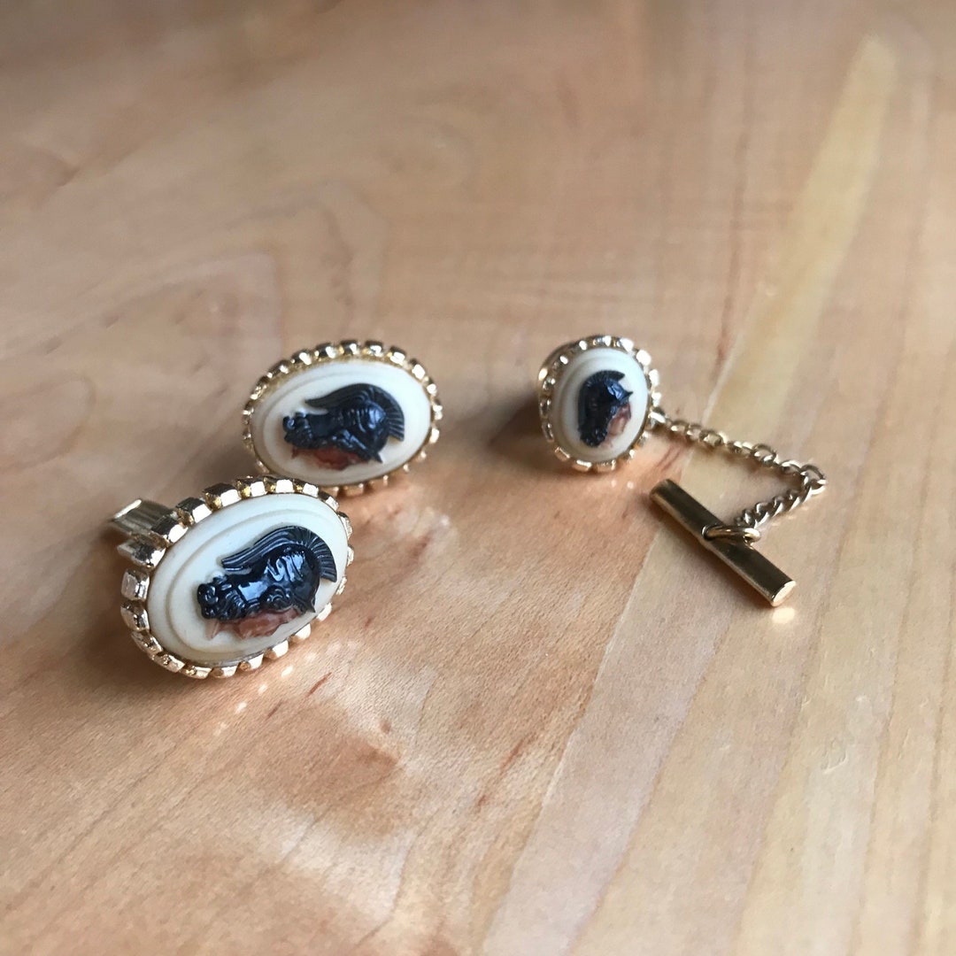 Vintage 1960s Gladiator Tie Tack and Cufflinks Set Midcentury Cameo Men ...