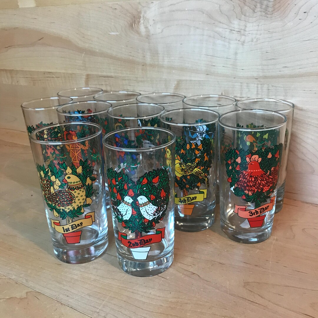 Vintage Christmas Glasses Midcentury Set of Twelve Holiday 12 Days of ...