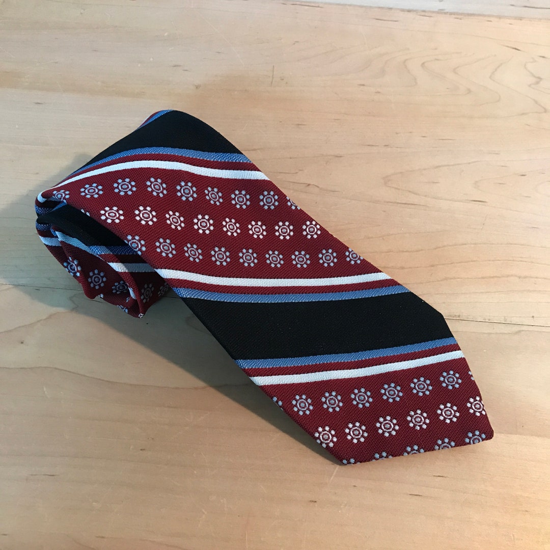 Vintage Super Wide Necktie 1970s Excello Grenada Red Blue Silver ...