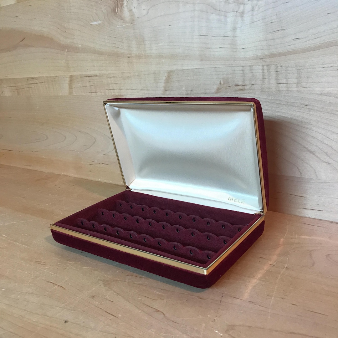 Vintage Ladies Velvet Jewelry Box Midcentury Women's Accessory Travel ...