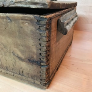Vintage Wood Advertising Box Antique Packing Primitive Shipment Crate ...
