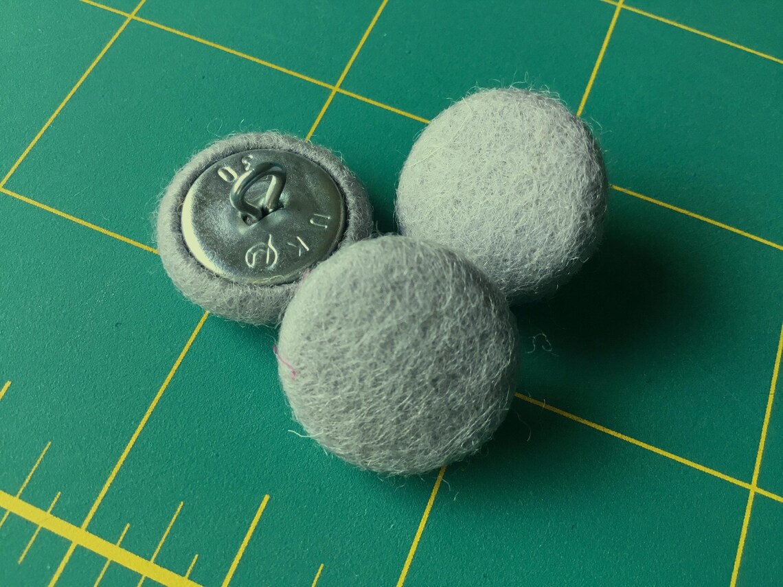 28mm Felt Buttons 100% Wool Hand Covered Metal Shank & Loop Back 70 ...