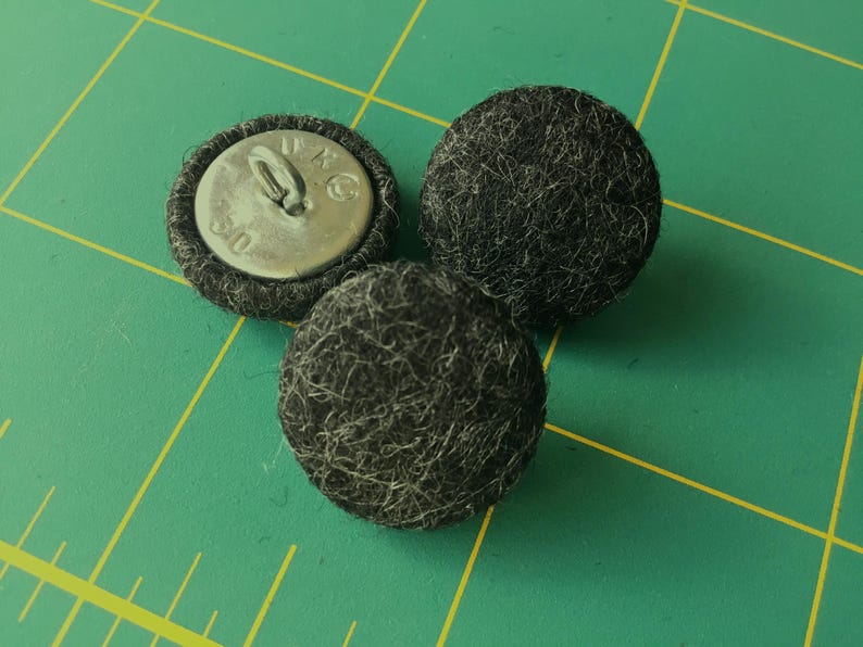 28mm Felt Buttons 100% Wool Hand Covered Metal Shank & Loop Back 70 ...