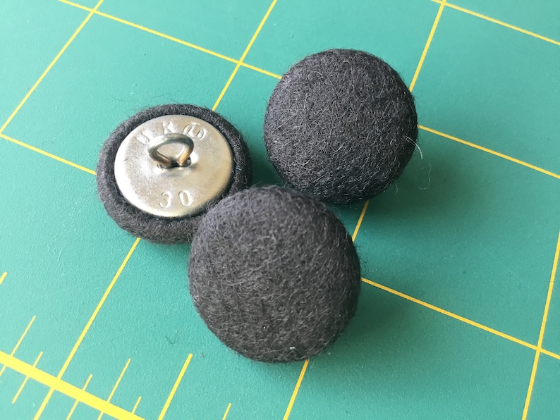 28mm Felt Buttons 100% Wool Hand Covered Metal Shank & Loop Back 70 ...