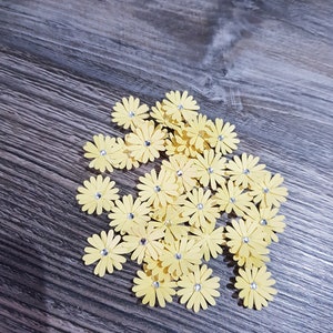 30 Handmade Small Flowers 6 Colours. Ideal for Any Craft Project - Etsy